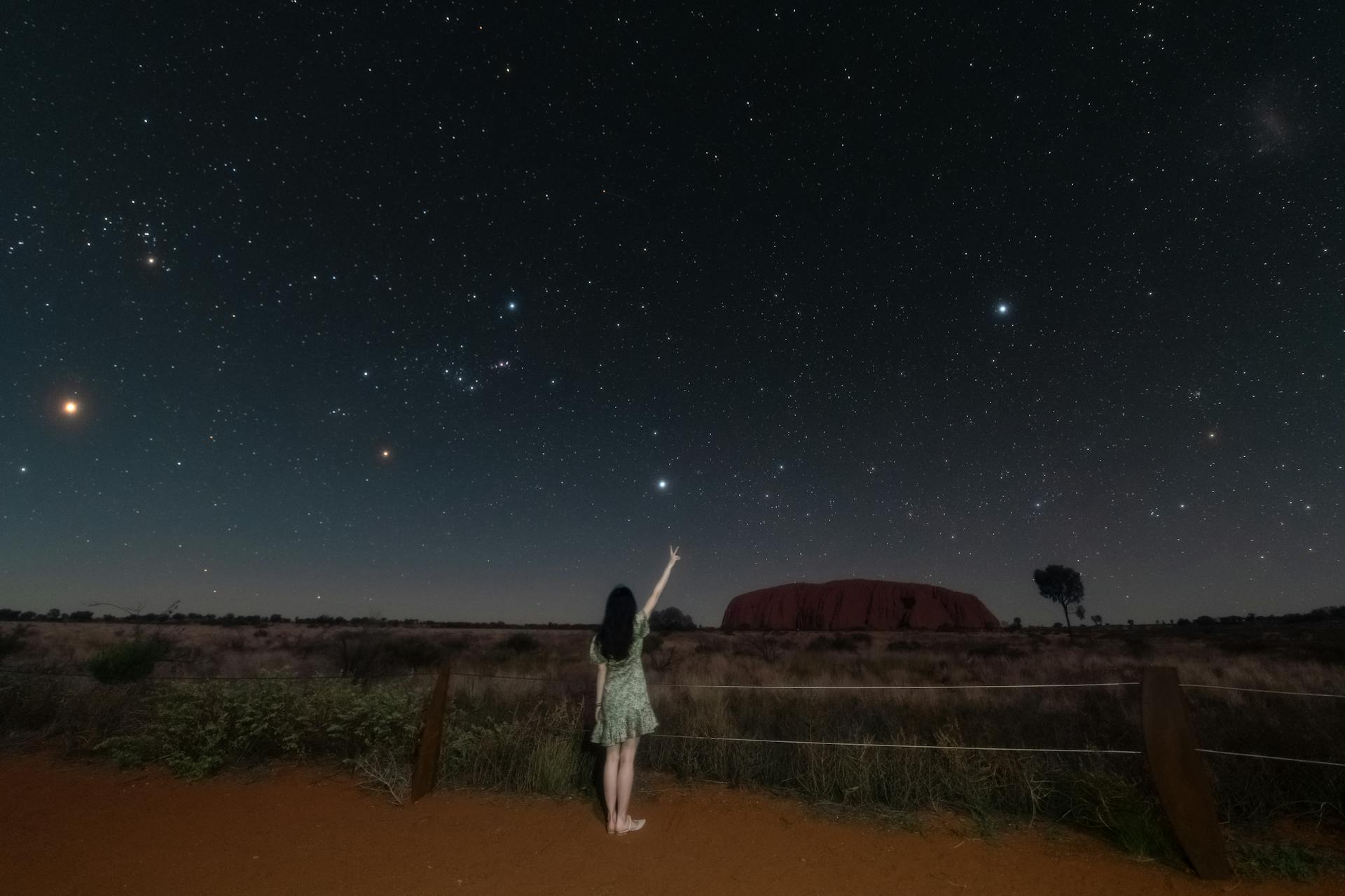 Uluru Astro Tours - Amazing Stargazing, Star Stories, Memories